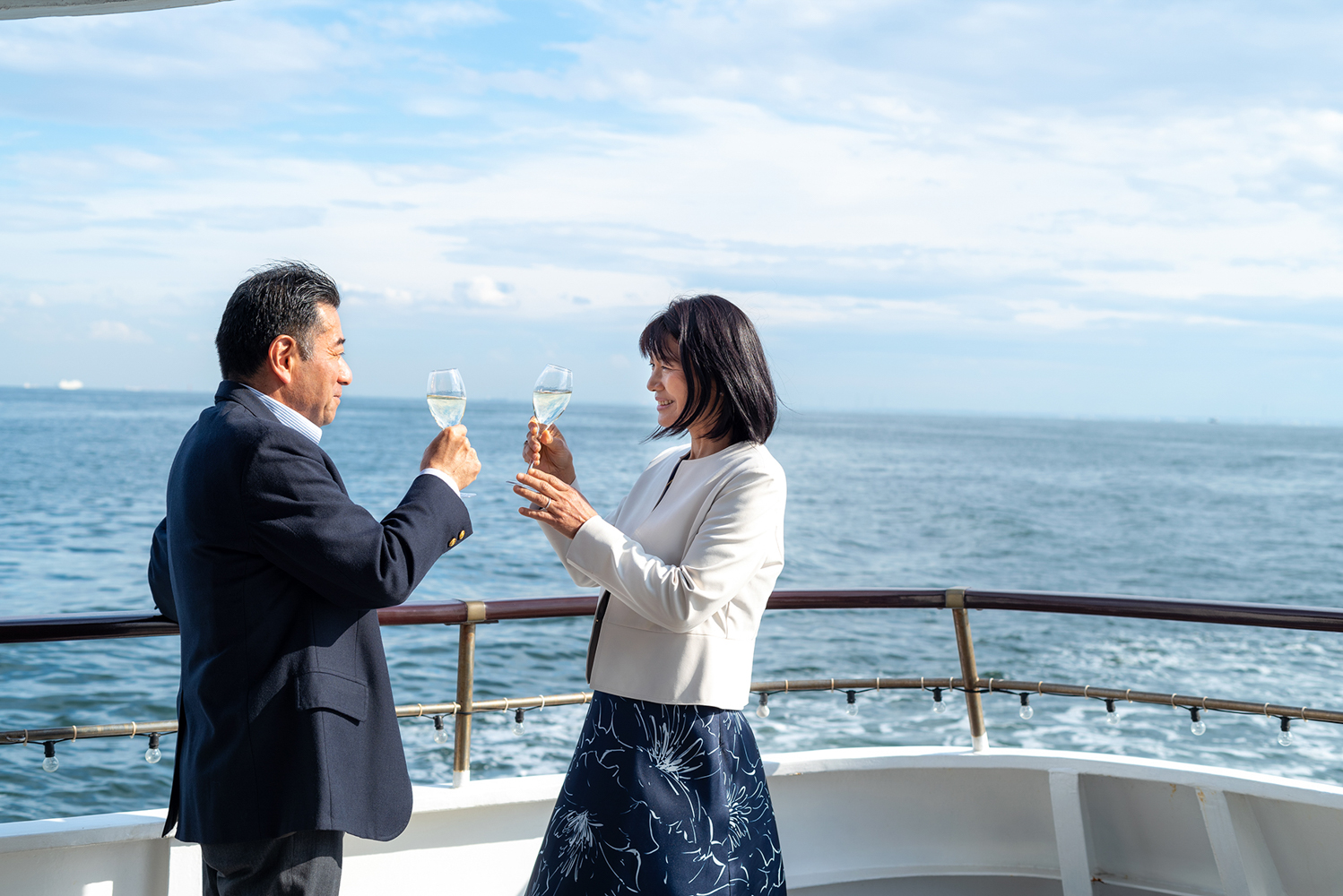 総合版カタログギフト（BLUE） | SOW EXPERIENCE（ソウ・エクスペリエンス）のプレゼント・ギフト通販 | TANP（タンプ）