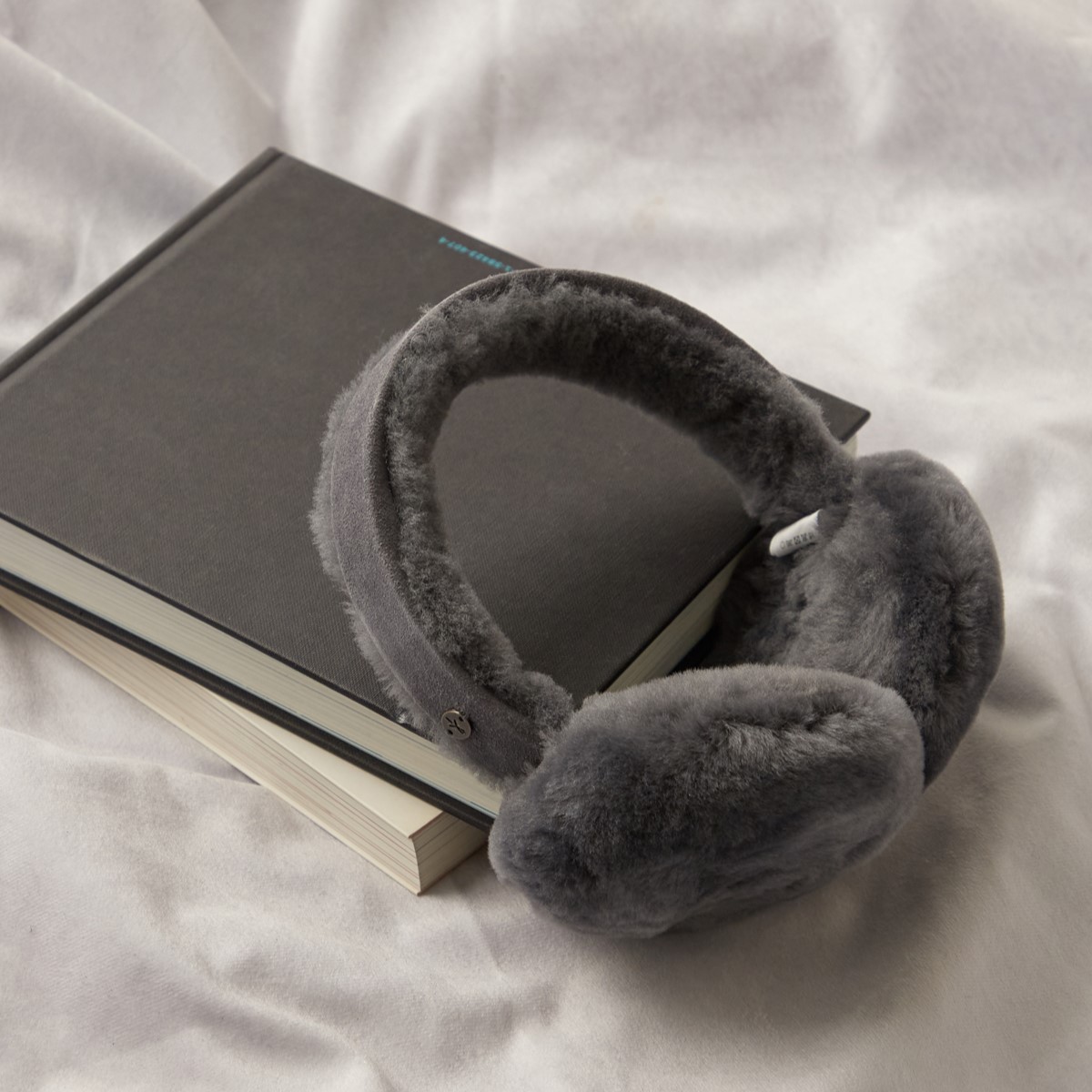 ANGAHOOK EARMUFFS W9403 | EMU Australia（エミュオーストラリア）のプレゼント・ギフト通販 | TANP（タンプ）