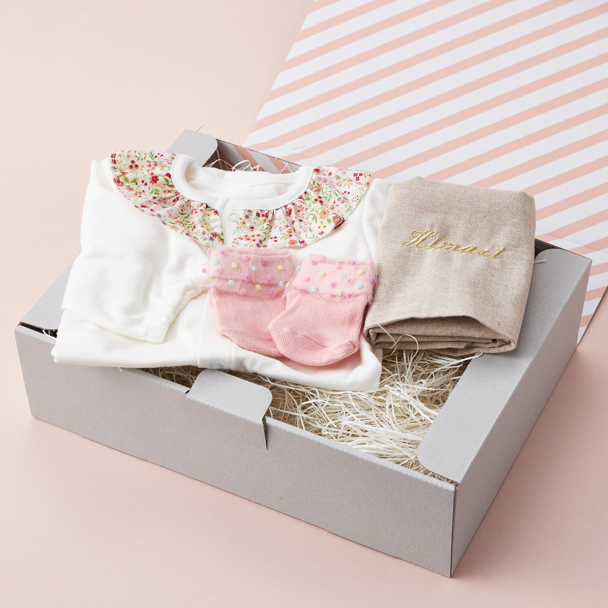 【ボックス付き】2WAYドレス＆ソックスギフトセット | TANP（タンプ） Creme Chantilly（クリームシャンティ） TANP BABY（タンプベイビー）のプレゼント・ギフト通販 ...