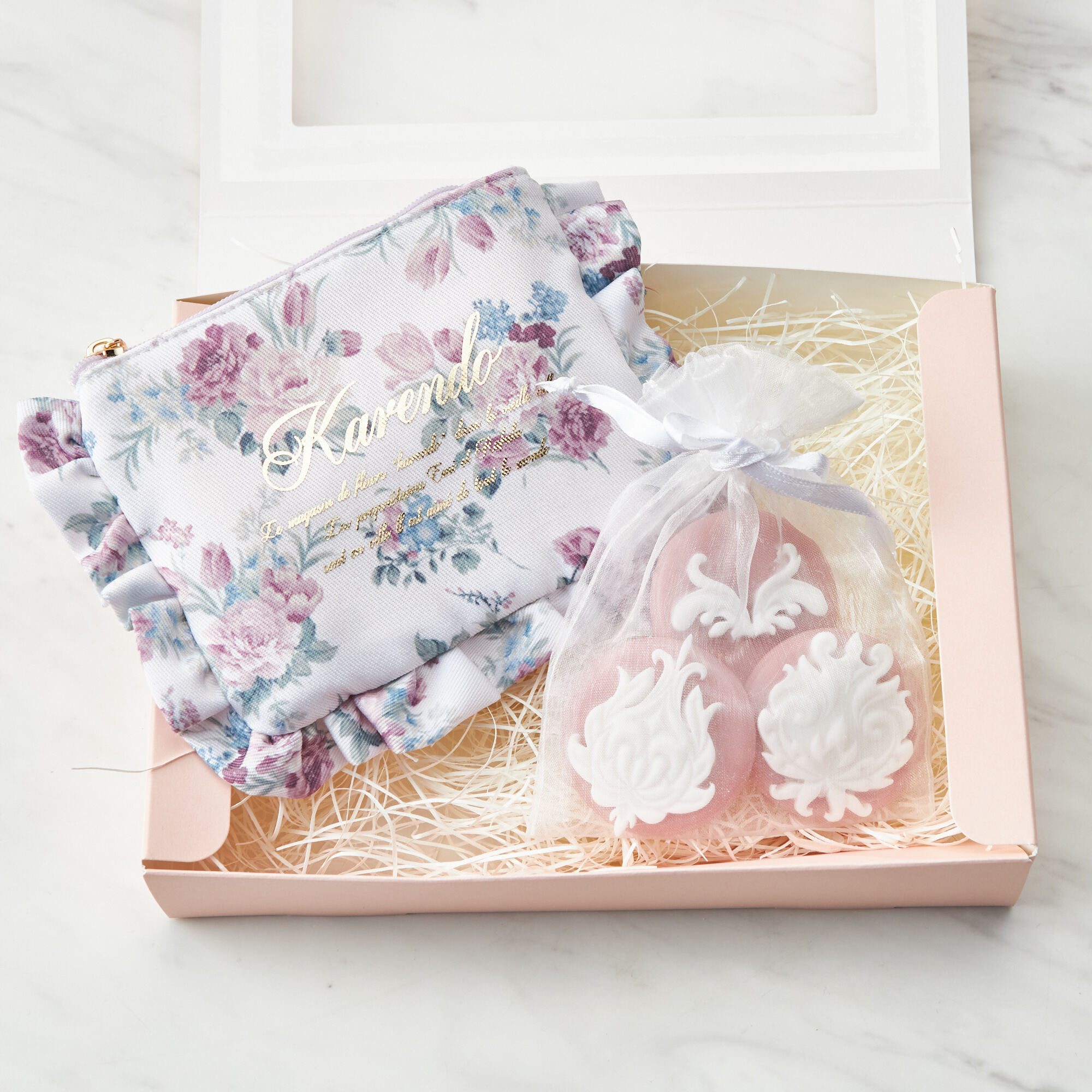 【ピンクBOX付】華やかなポーチと優しい香りのワックスサシェセット | karendo（カレンド） AMALIA studio（アマリアスタジオ） TANP（タンプ）ピンクリボンボックスの ...