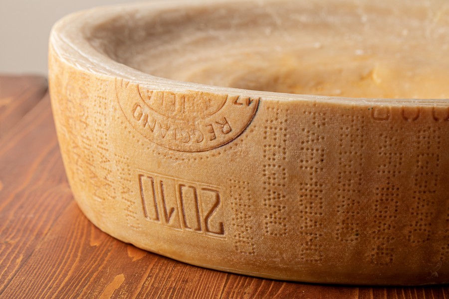 【誕生日や結婚祝い】ドライフラワーとチーズケーキのセット「ハッピーボックス」 | CALMATI（カルマーティ）のプレゼント・ギフト通販 | TANP（タンプ）