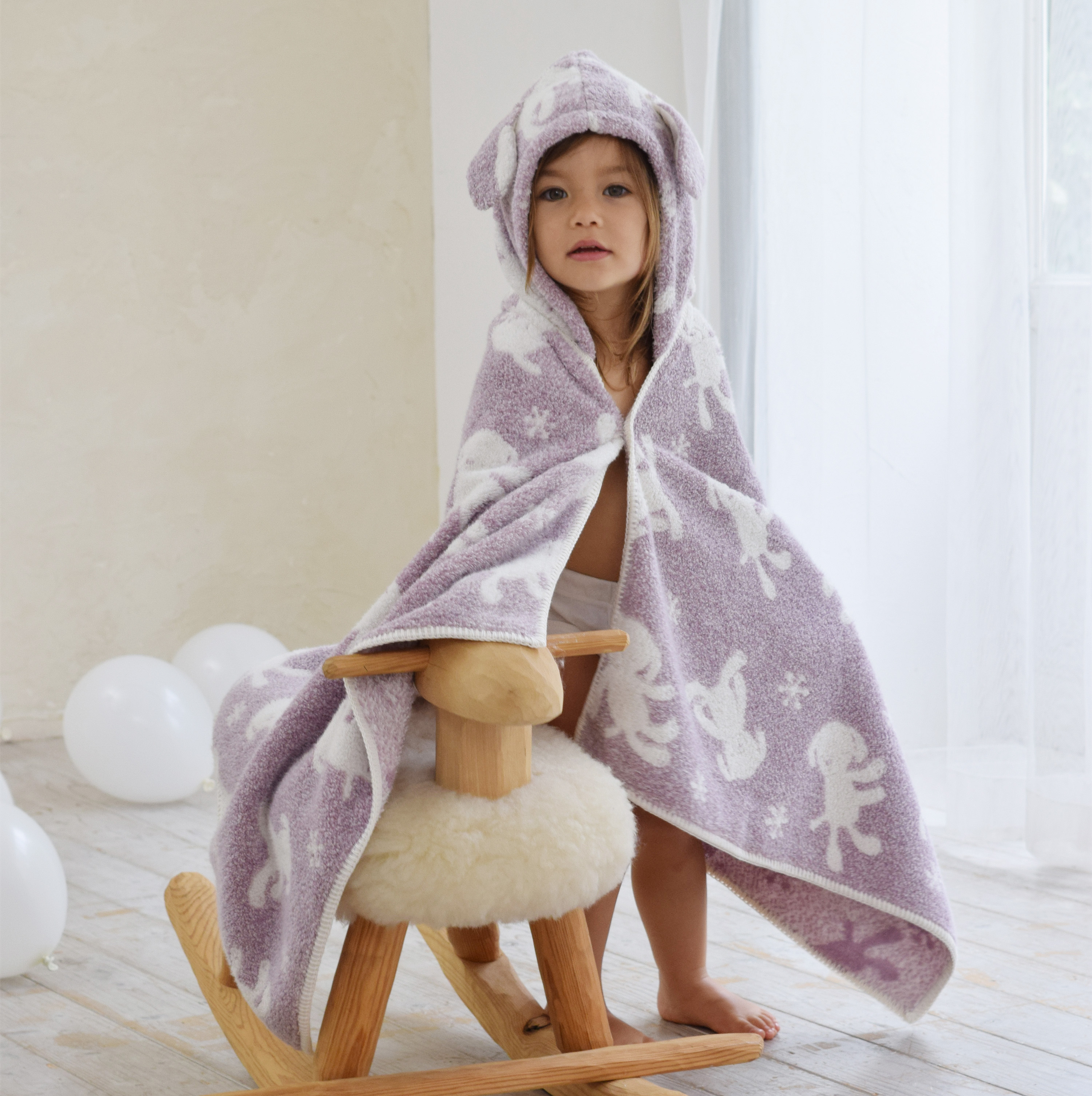 【名入れギフト】パフ フード付きバスタオルギフト | kontex（コンテックス）のプレゼント・ギフト通販 | TANP（タンプ）