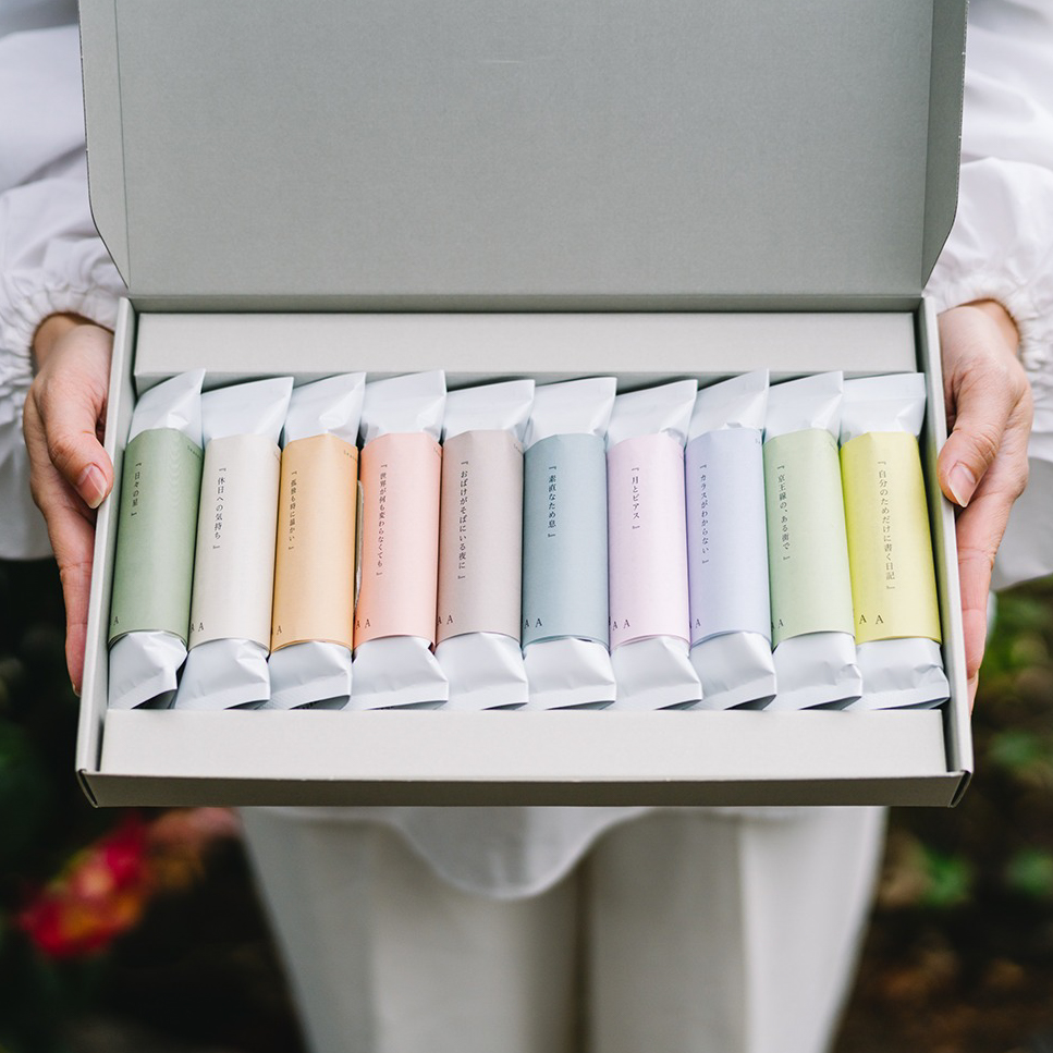 ペア花束バスタオル&入浴剤セット | MAXMATERIA（マックスマテリア） HAA（ハー）のプレゼント・ギフト通販 | TANP（タンプ）