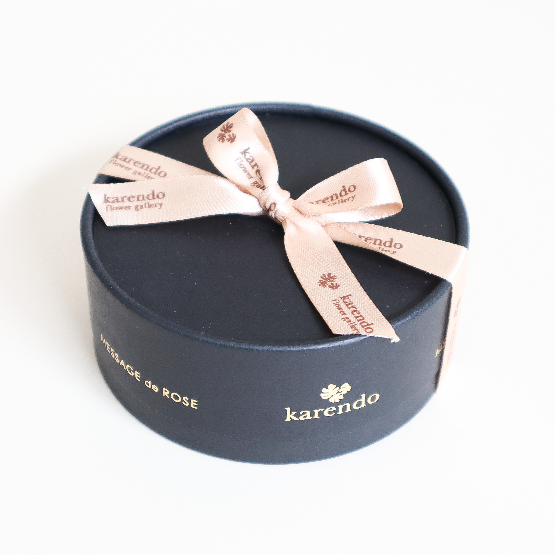 ペタル・レッド チョコレート | karendo（カレンド）のプレゼント・ギフト通販 | TANP（タンプ）