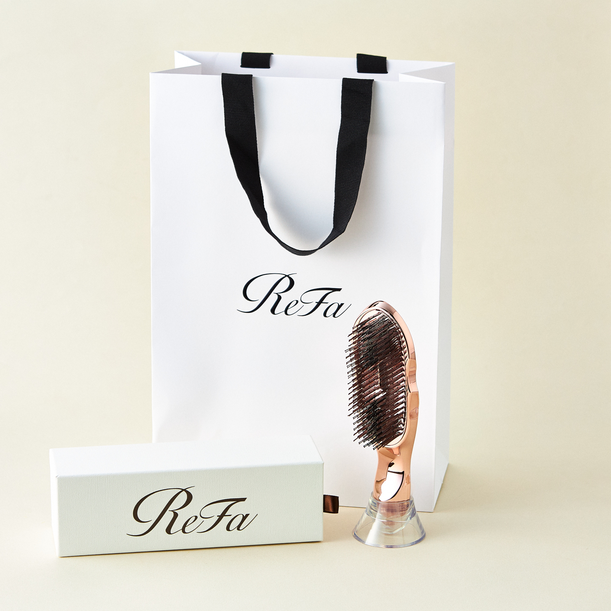 ReFa ION CARE BRUSH PREMIUM(リファイオンケアブラシプレミアム) | ReFa（リファ）のプレゼント・ギフト通販 | TANP（タンプ）