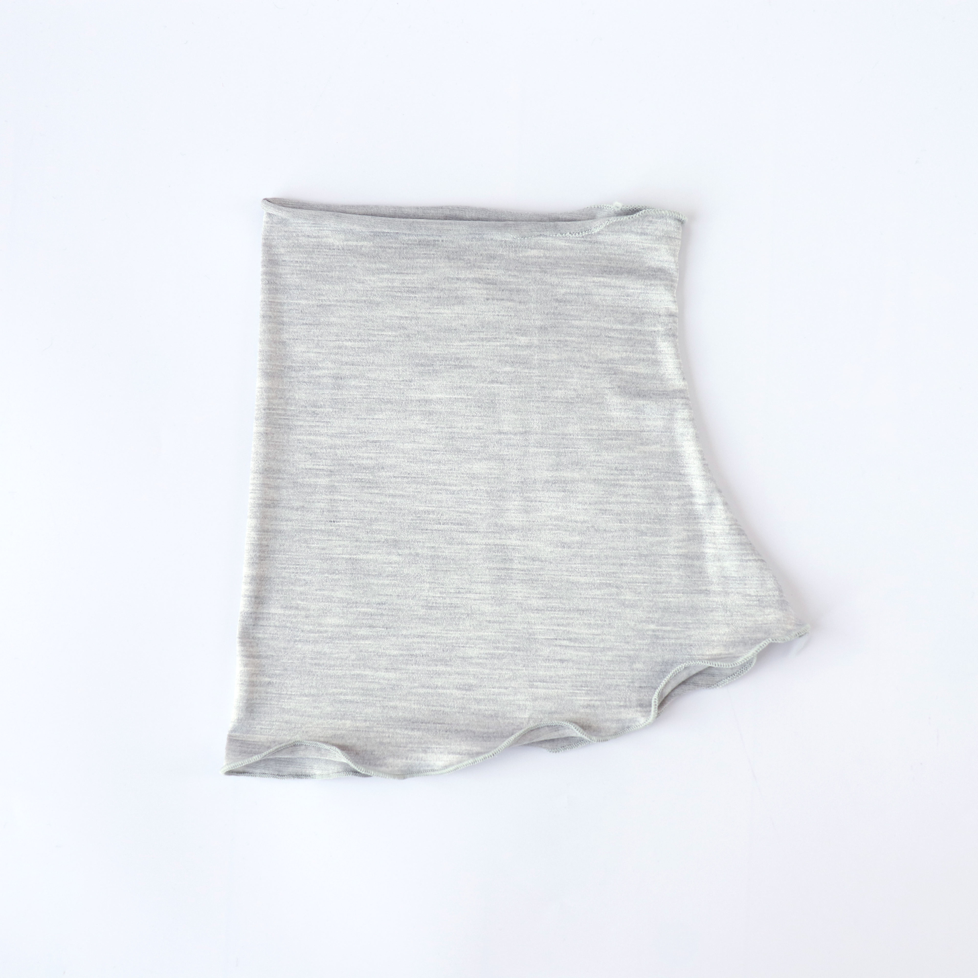 【涼しく紫外線対策】冷感シルクのネック＆アームカバーセット【UVカット90％】 | 絹屋（きぬや）のプレゼント・ギフト通販 | TANP（タンプ）