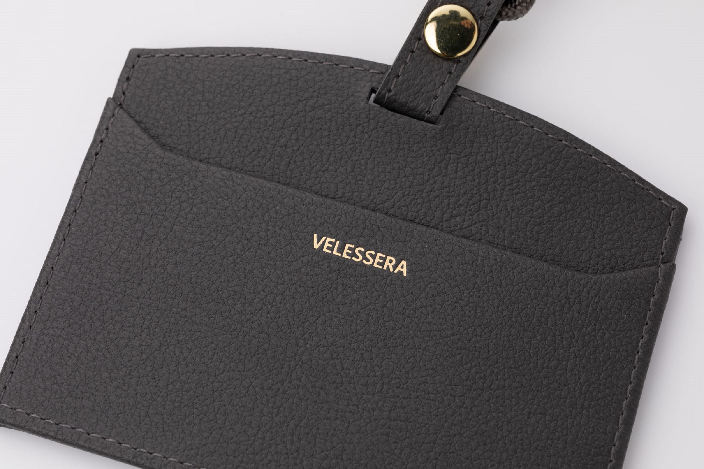 IDカードホルダー｜大人可愛いニュアンスカラー | Velessera（ヴェレセラ）のプレゼント・ギフト通販 | TANP（タンプ）