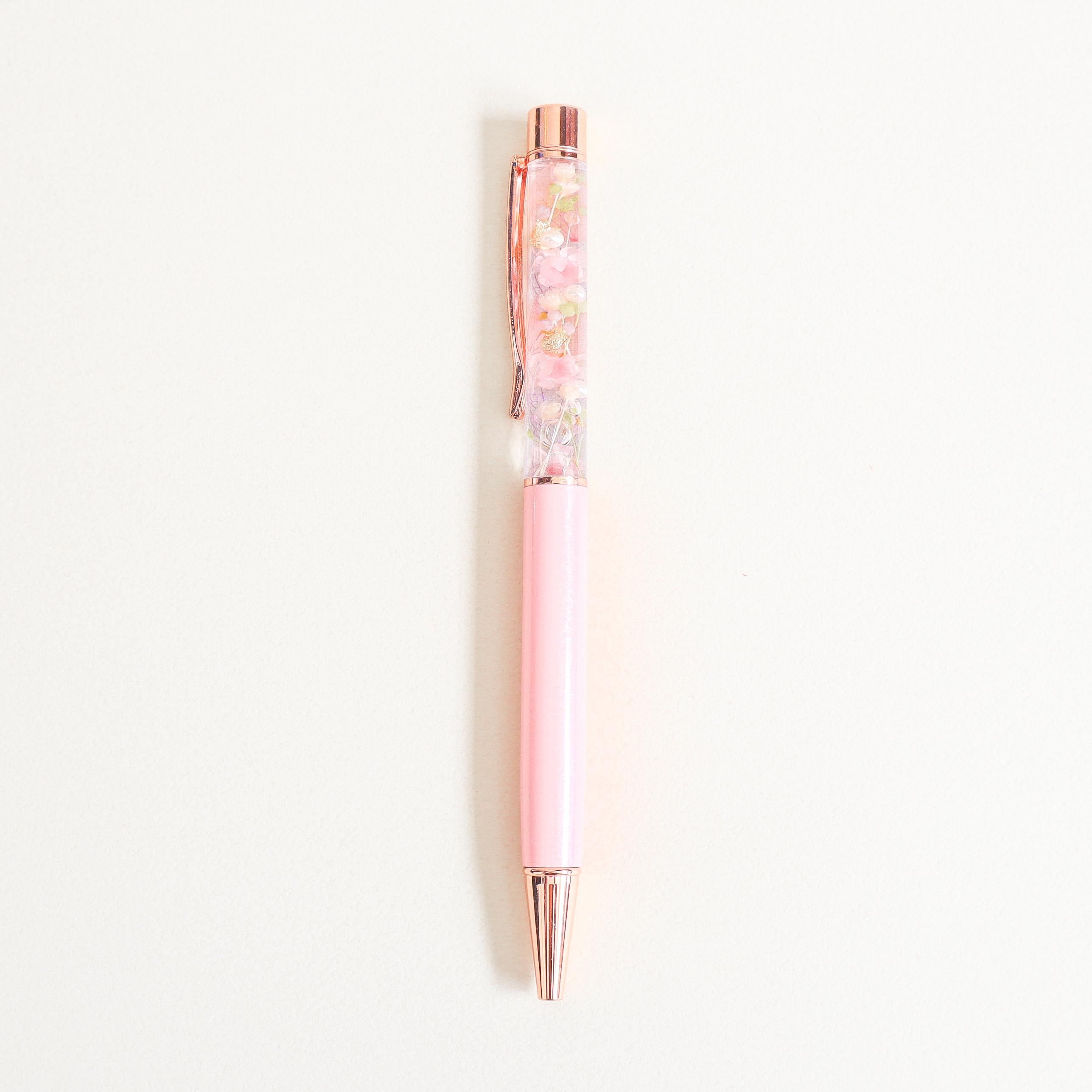 【名入れ】今治タオル花刺繍&無地ハンカチ・ハーバリウムボールペンセット | 今治タオル TANP（タンプ） karendo（カレンド）のプレゼント・ギフト通販 | TANP（タンプ）