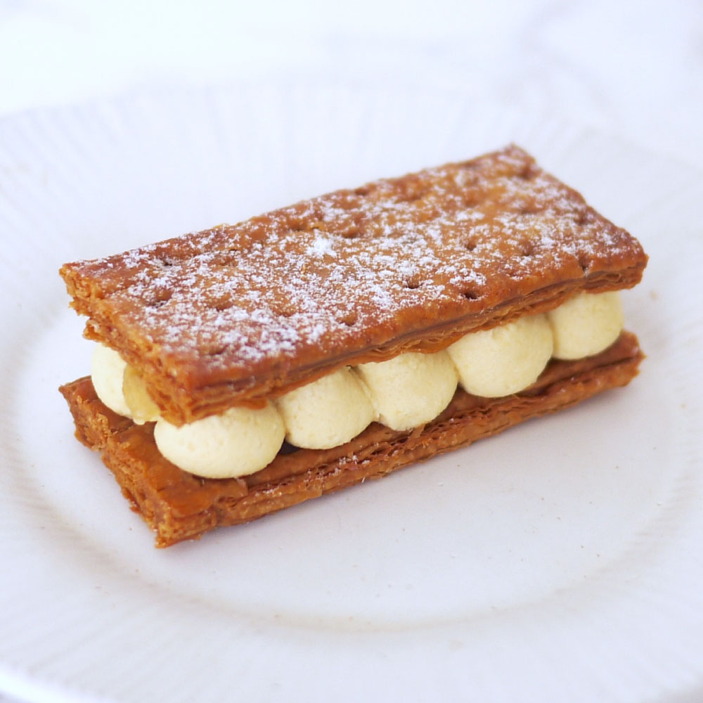 バタークリームサンド6個ボックス | OIMO（オイモ）のプレゼント・ギフト通販 | TANP（タンプ）