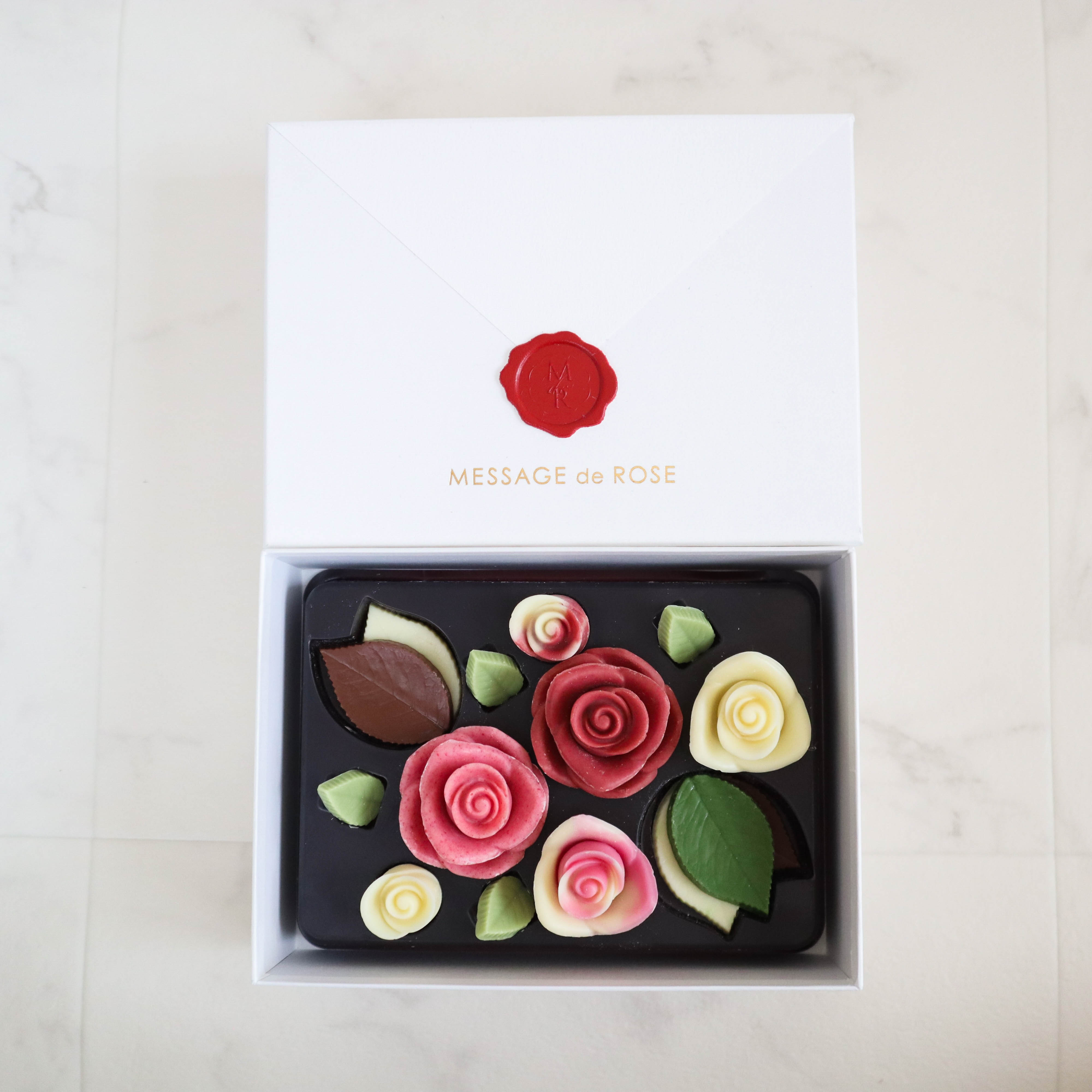 レトル・フルーリ・カーネーション | karendo（カレンド）のプレゼント・ギフト通販 | TANP（タンプ）