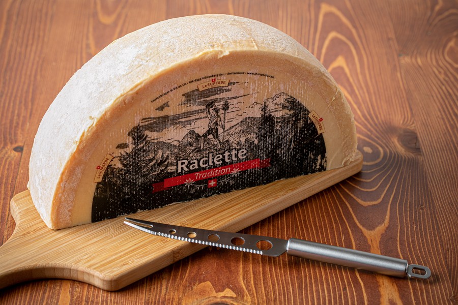 ペアカップとスイーツ詰め合わせプレミアムBOXのセット | CALMATI（カルマーティ）のプレゼント・ギフト通販 | TANP（タンプ）